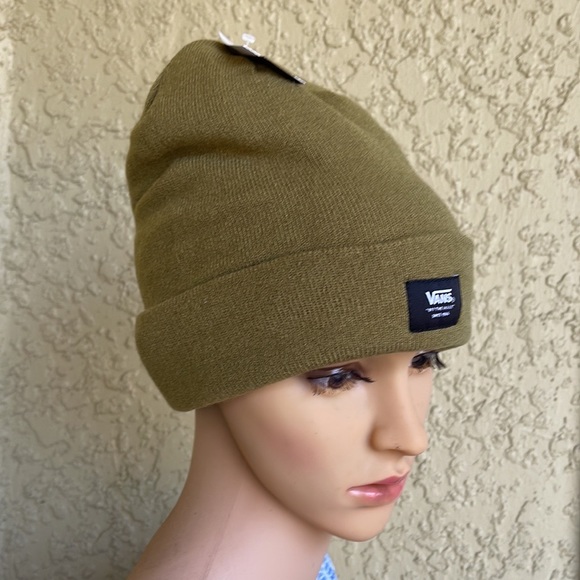 Vans | Accessories | Vans Mte Cuff Bea Mn Cap Winter Hat Green Mens ...